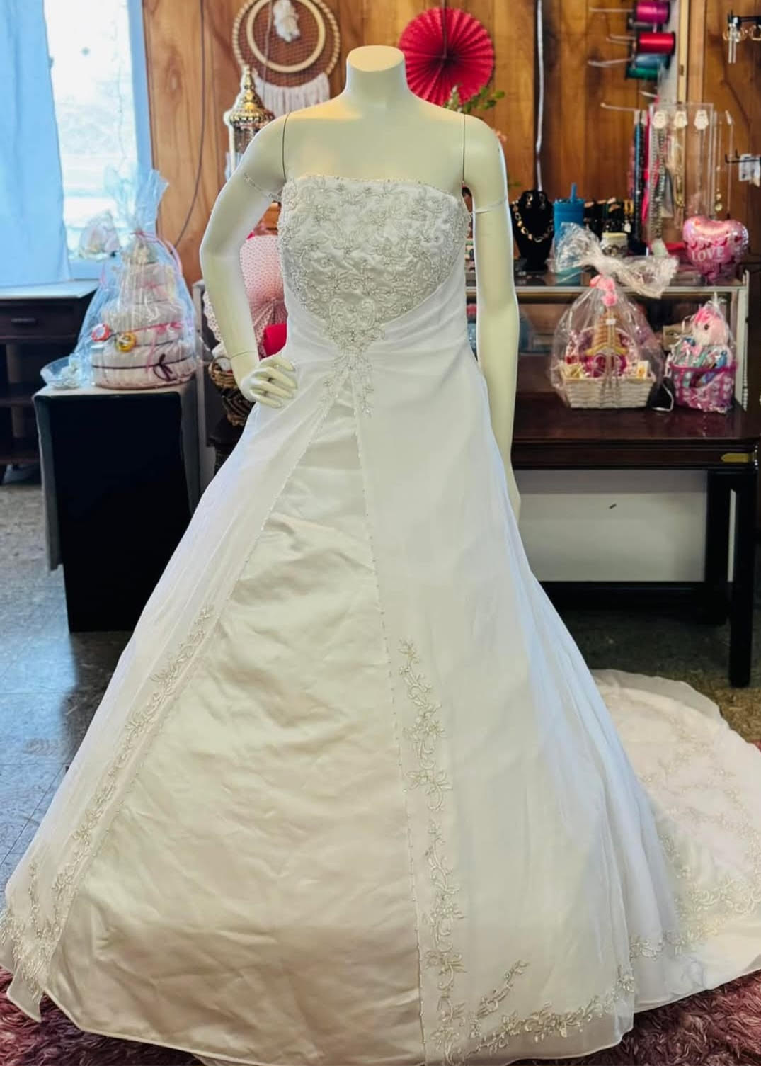 Fulks Run Welcomes Twice The Charm Thrift Store – The Chimney Rock ...